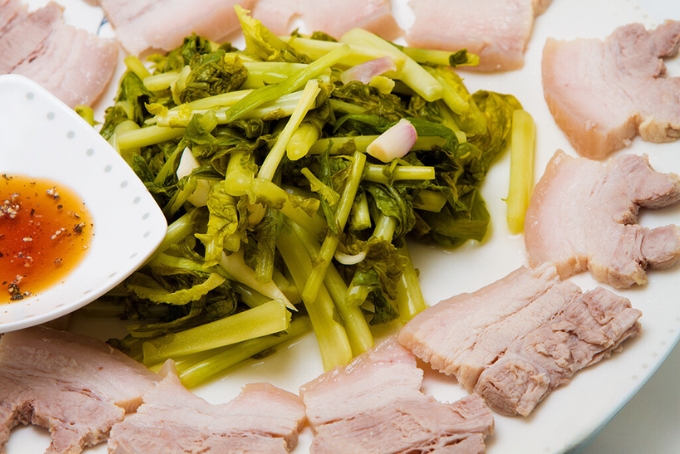 Cách luộc thịt ba chỉ ngon, HỒNG thịt, không HÔI, không KHÔ